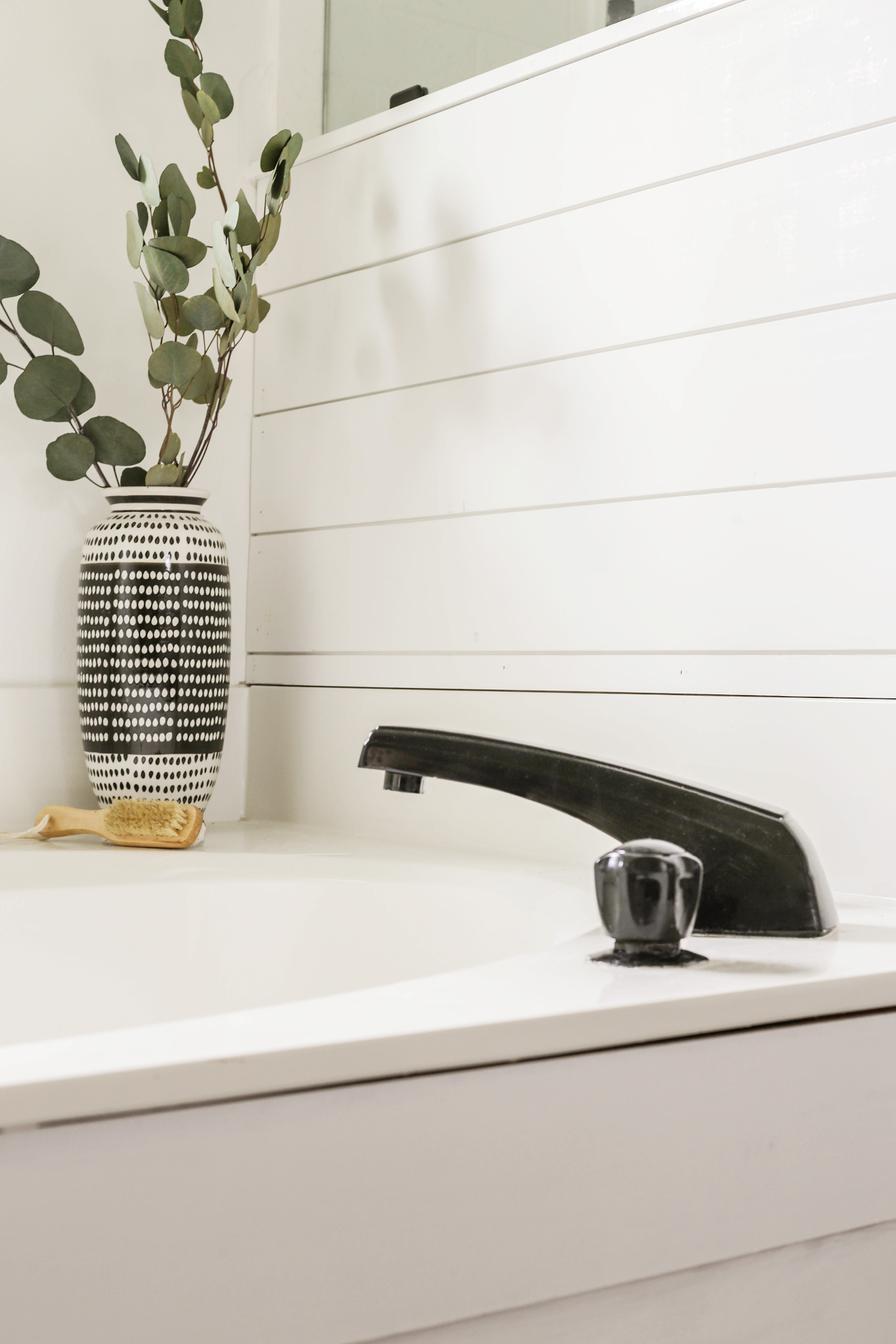 DIY Faucet Transformation for Under $15 - How to Paint a BathTub Filler