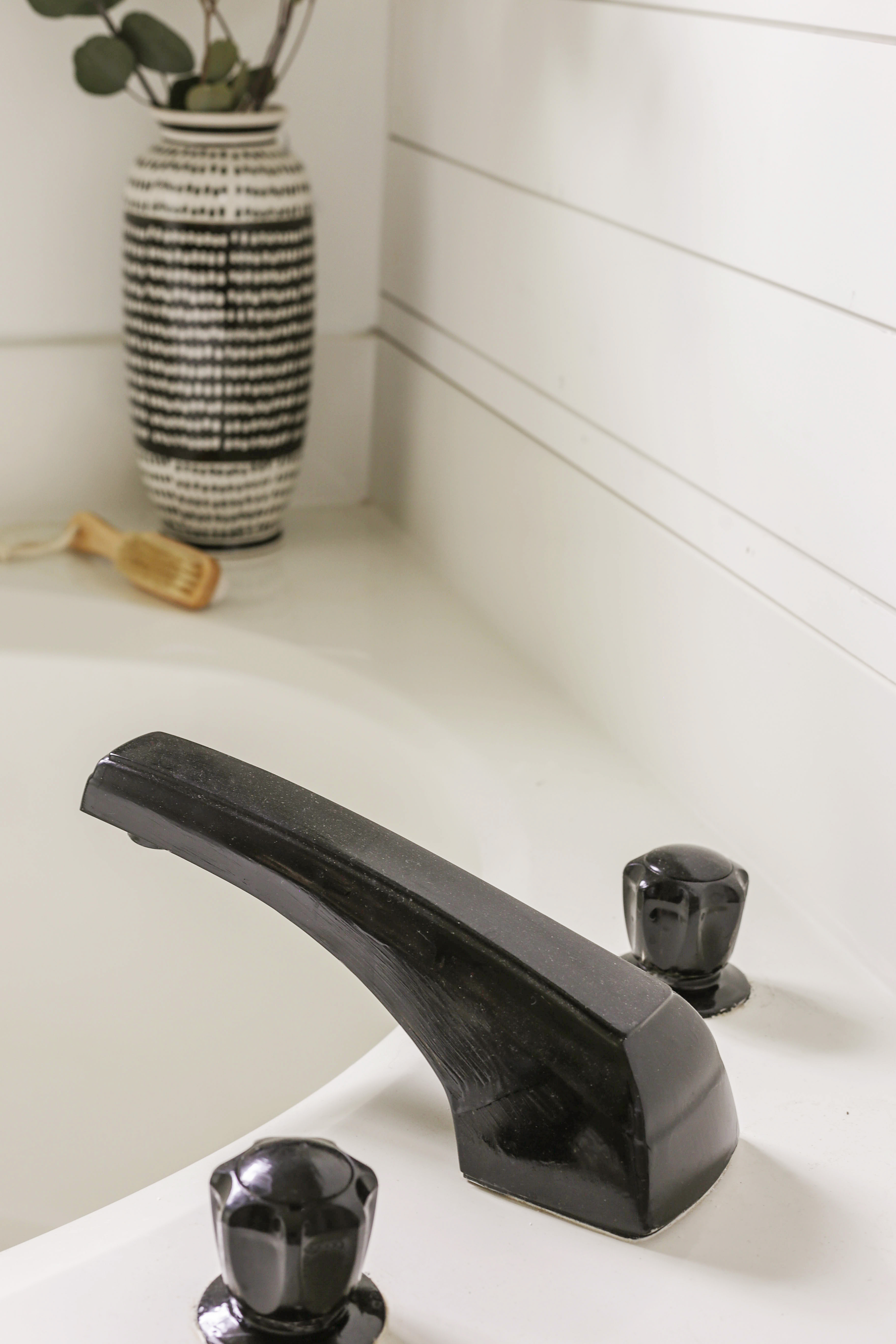 DIY Faucet Transformation for Under $15 - How to Paint a BathTub Filler