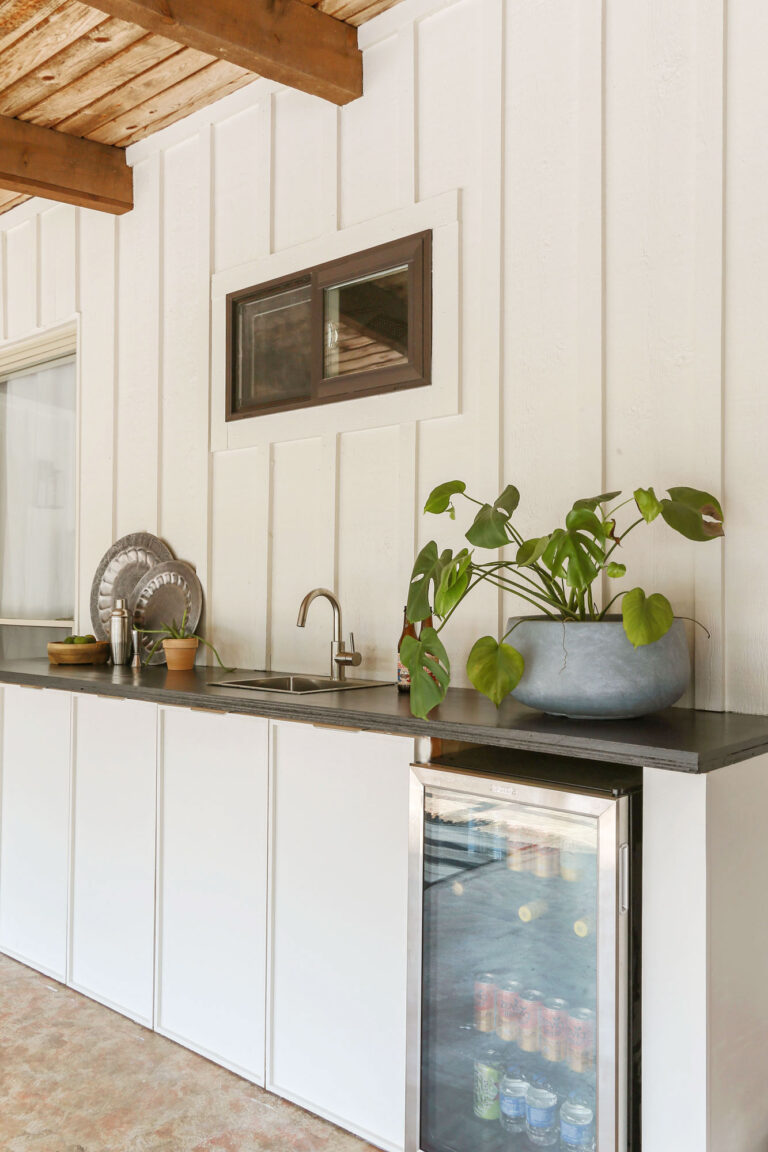 How To Build a DIY Outdoor Kitchen With Wood Frame