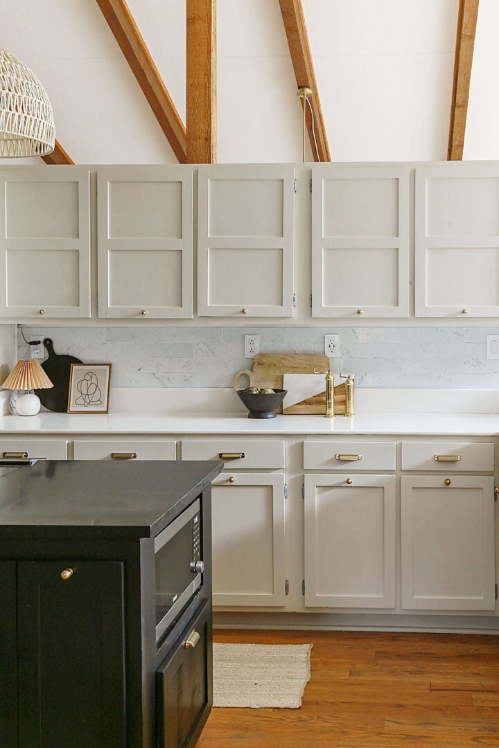 My Candid Review of Natural Cream OC-14 by Benjamin Moore